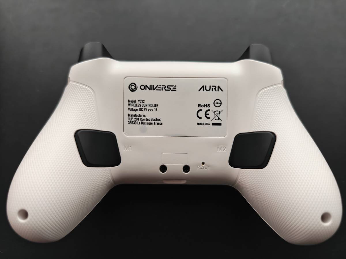 Test des produits Oniverse : Casque, manettes et dock sur Begeek.fr